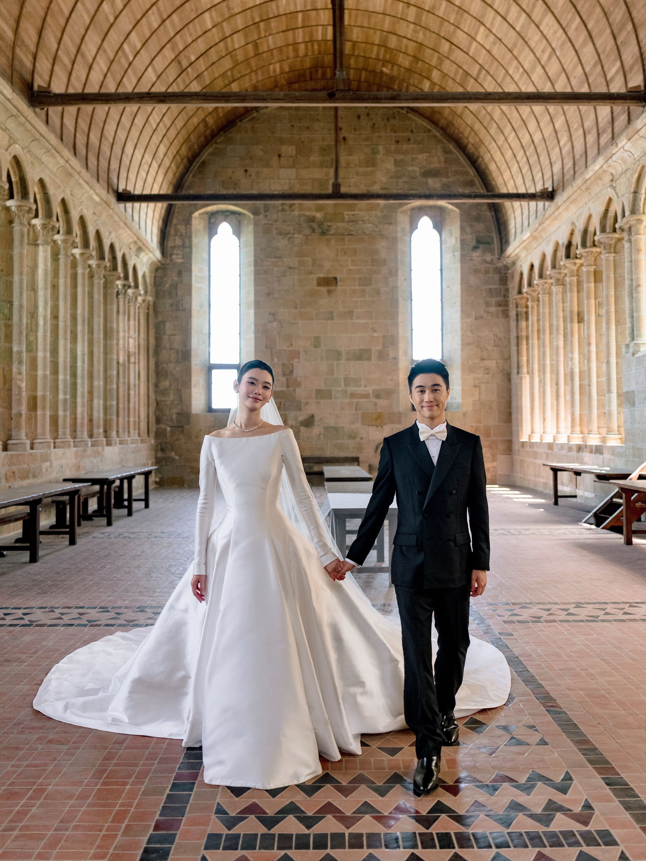 Pour son mariage entre Deauville et le Mont-Saint-Michel, Ming Xi ...