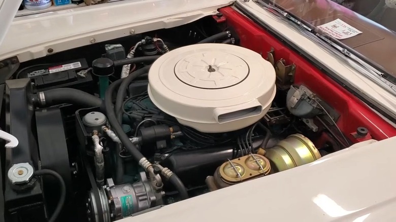 10 of the biggest V8 engines ever built by Ford, ranked