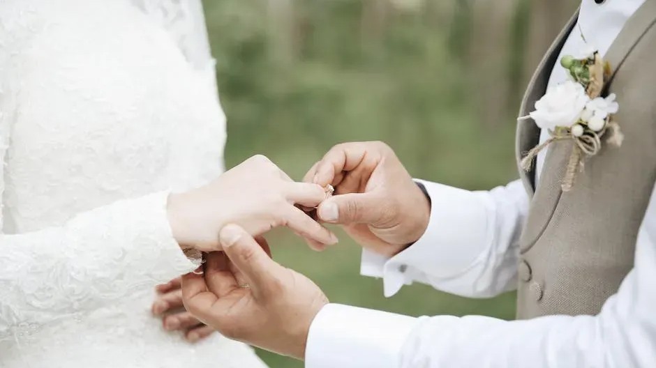 I asked 5 married couples what's kept them together - ranked from least ...