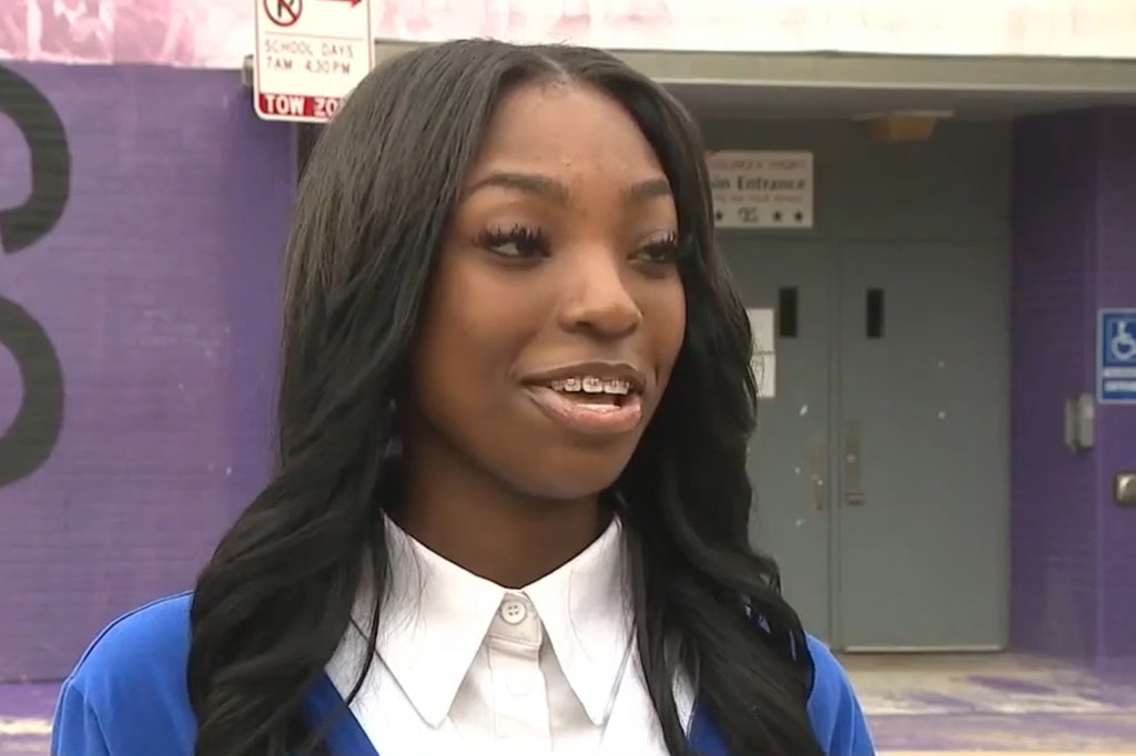 Chicago student kicked out of graduation ceremony, had diploma withheld ...