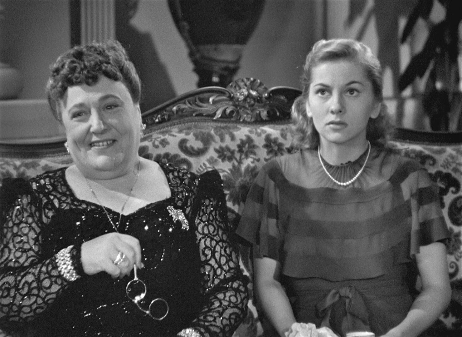 25 Black and White Films from Hollywood You Should At Least Once