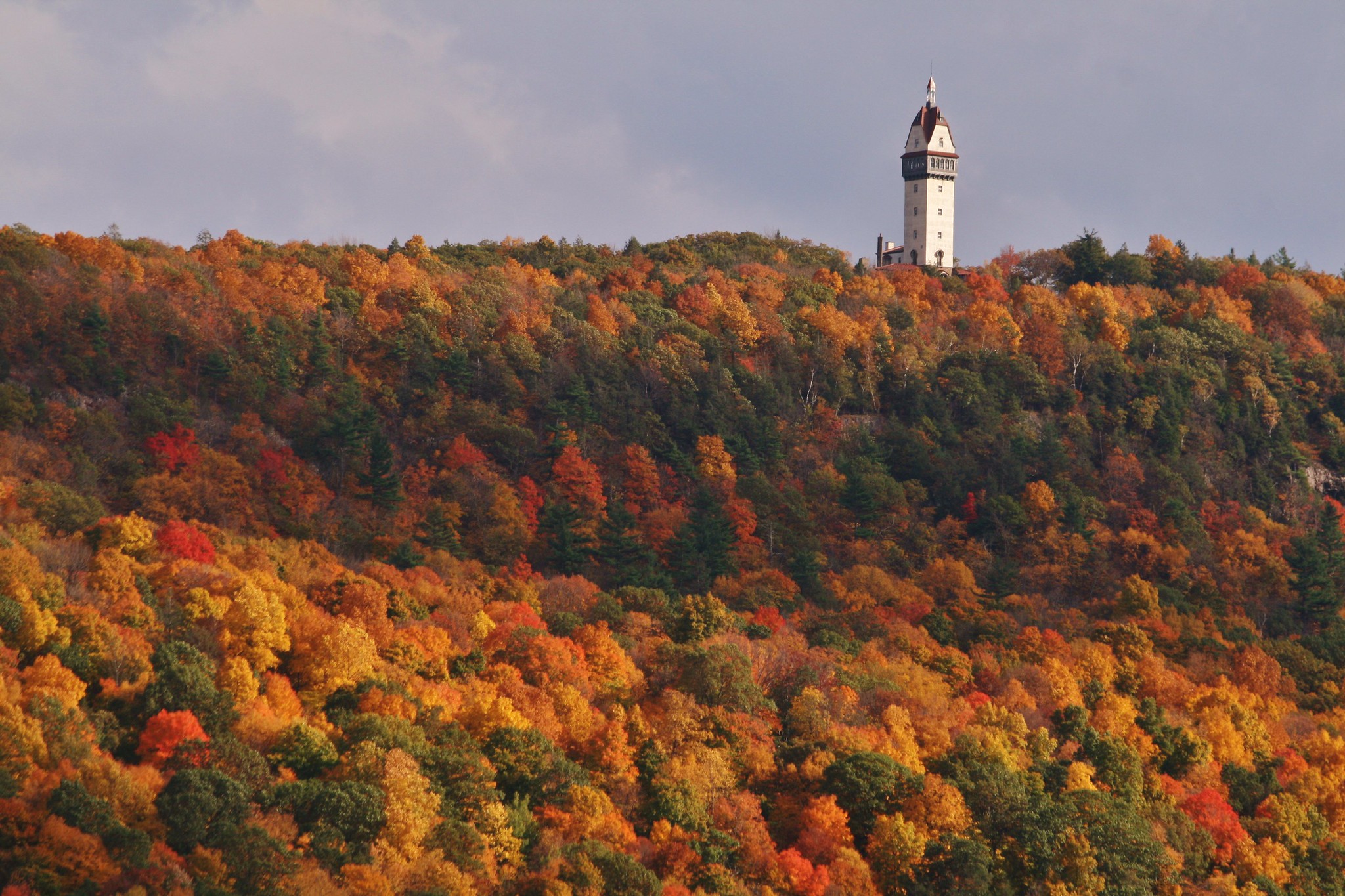 19 US forest lookout towers you can climb