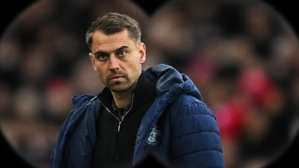Southampton boss Eckert apologises for Spygate but should he be sacked?