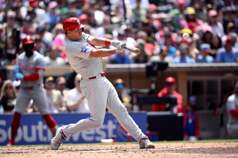 Padres' Nick Castellanos opens up on Phillies departure, offseason ...