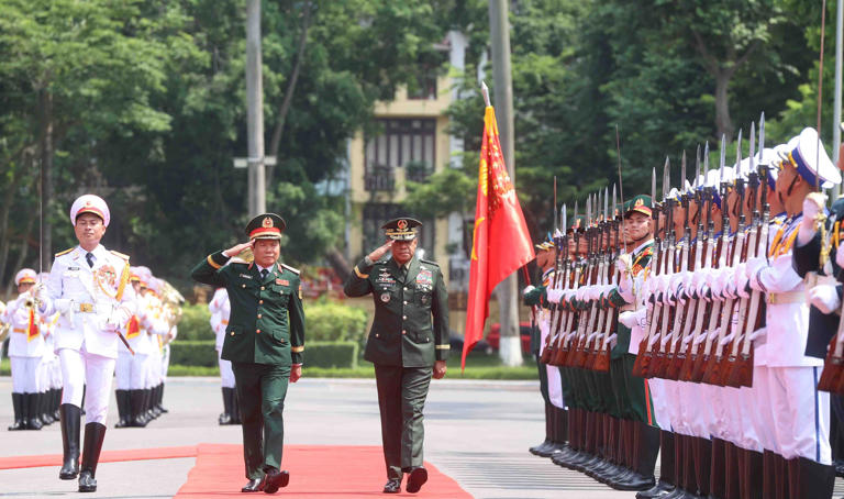 Philippines coi trọng và đánh giá cao hợp tác quốc phòng với Việt Nam
