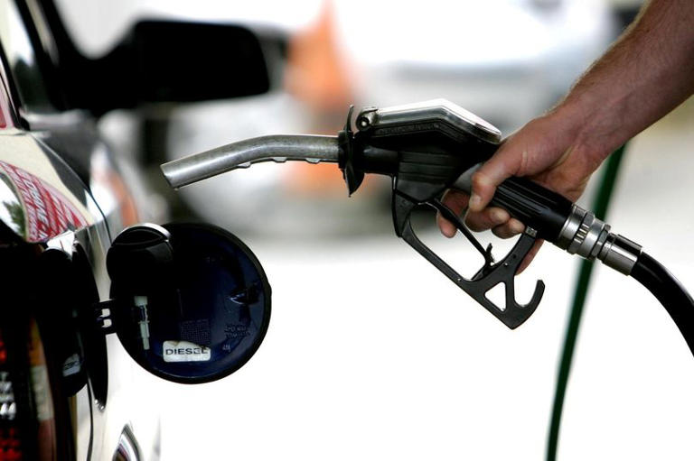 Government issues statement on extending fuel duty cut into 2027