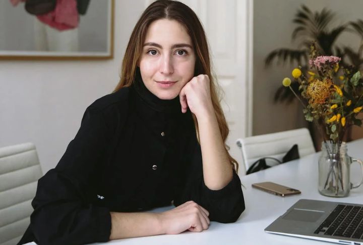 10 reasons why independent women living alone stand out