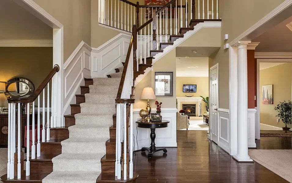 Architects move away from two-story foyers amid buyer rejection