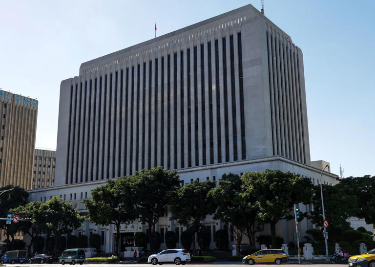 Taiwan’s ‘Big Boss’ central bank is stamping out currency swings
