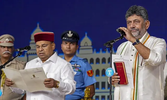 Karnataka reshuffles senior IAS, IPS officers after Shivakumar takes charge