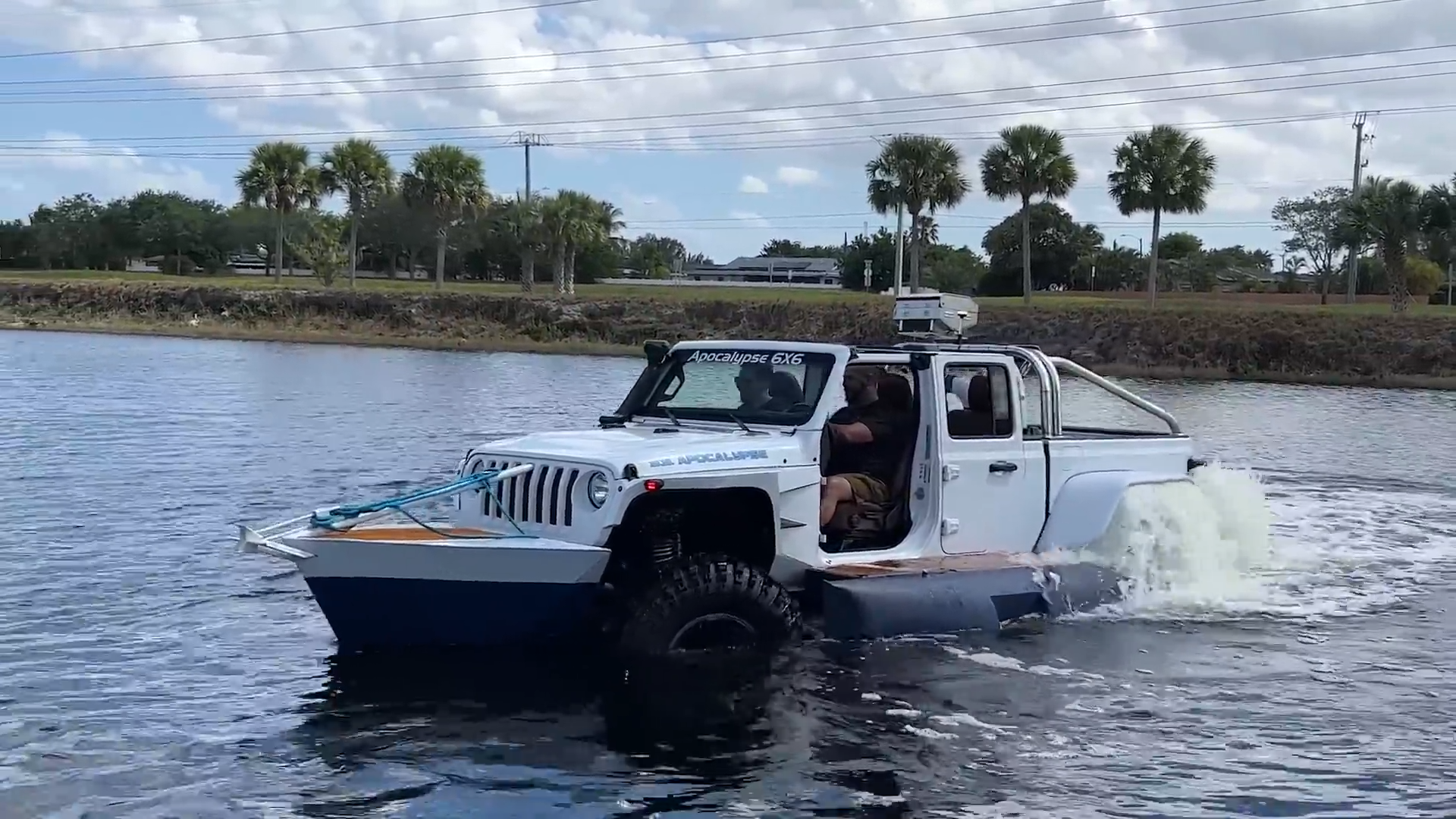 They turned a Jeep into a boat - then alligators started appearing
