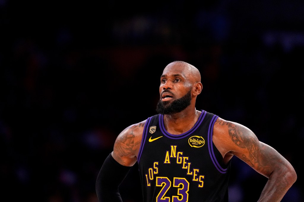 Did Myles Garrett just make his recruiting pitch for LeBron James to ...