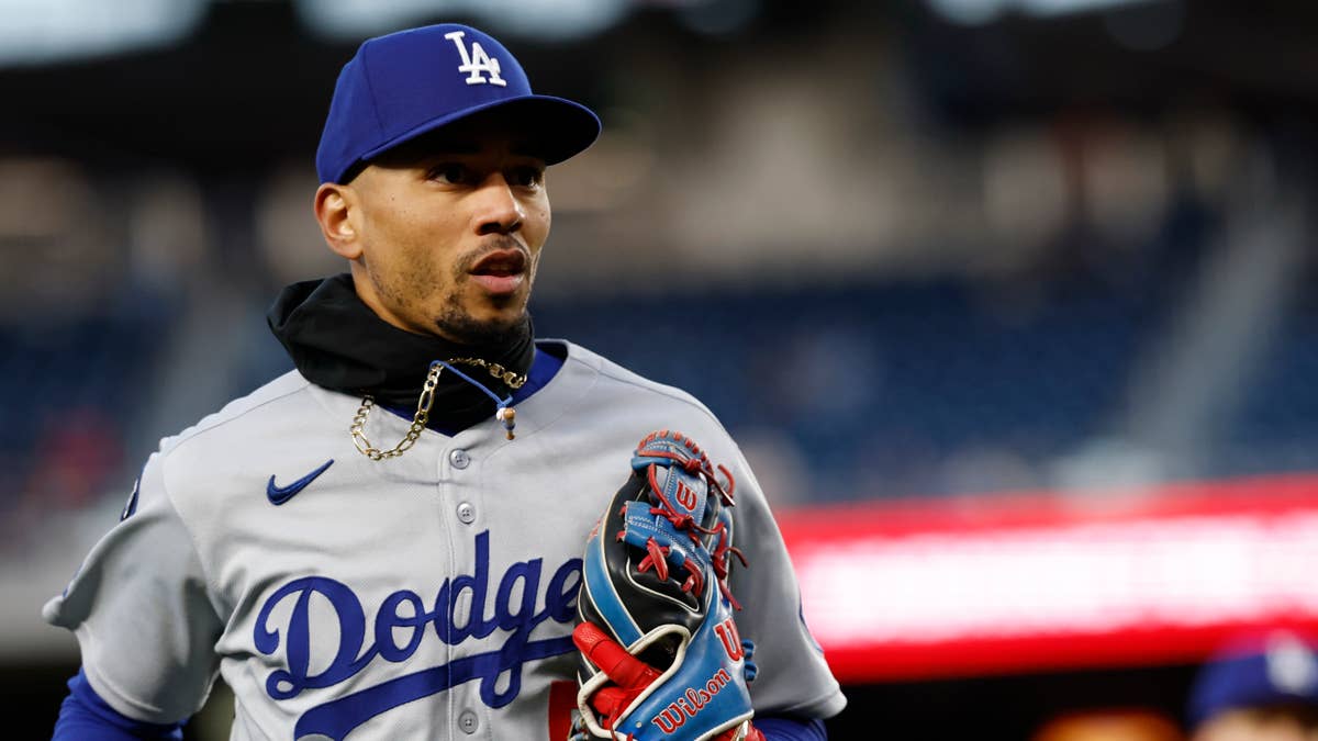 Dodgers could shift Mookie Betts to second base for potential Jeremy ...