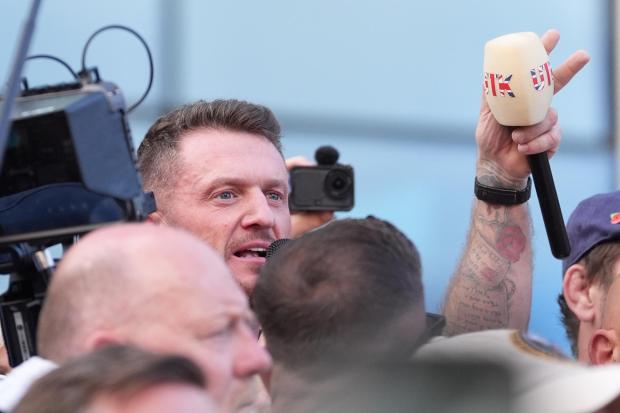 Tommy Robinson 'not welcome in Oxford' after 'inciting riot' says group
