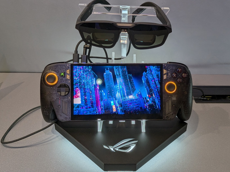 First look: ROG's Xbox Ally X20 bundle is what handheld gaming should ...