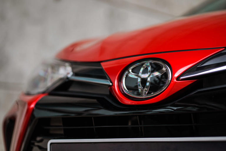 Toyota, il più grande colosso dell'auto al mondo, non è più la prima ...