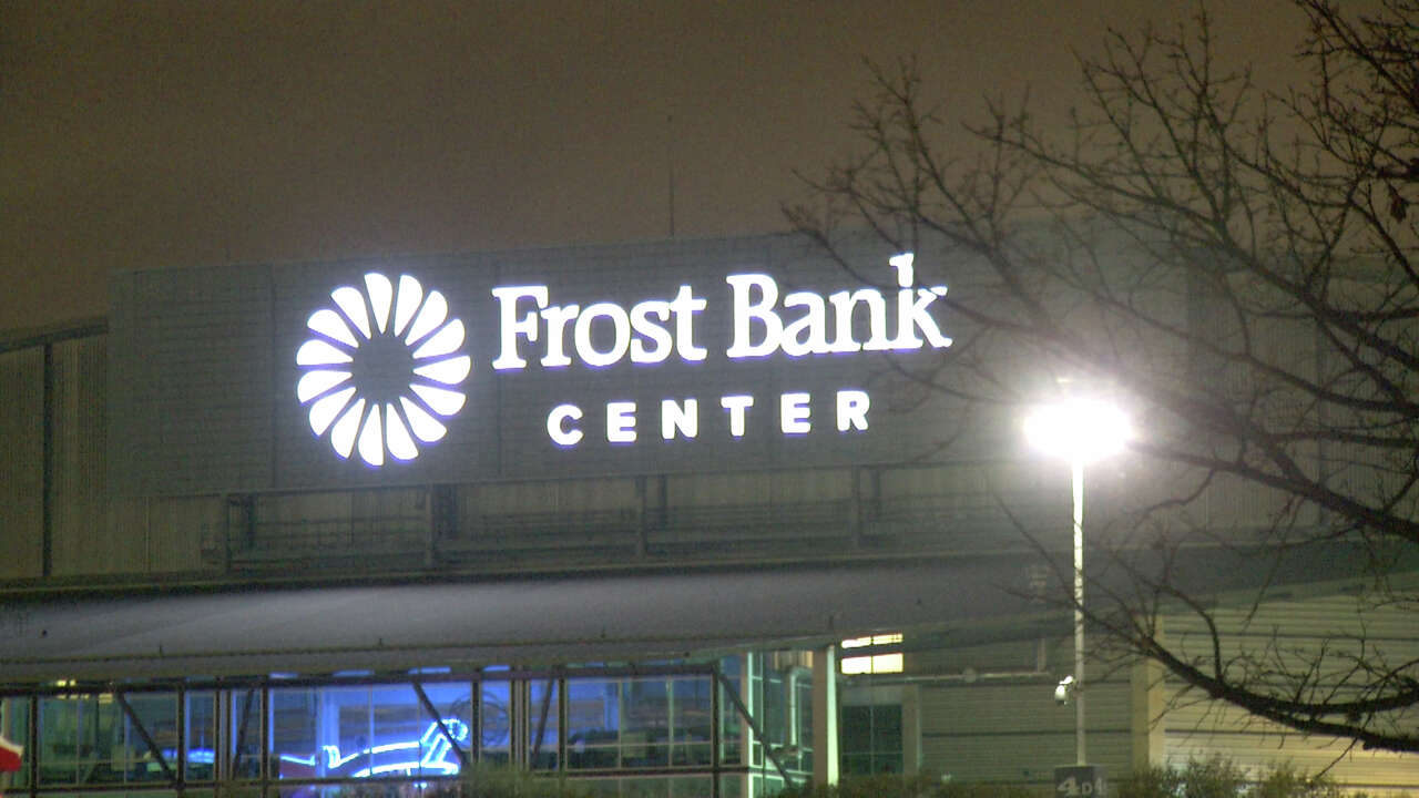 Frost Bank Center Spurs parking, bag policy: What to know before Game 1