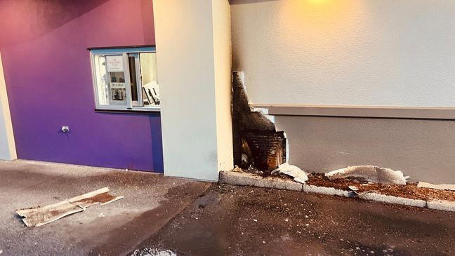 Taco Bell on Chad Drive closed after fire