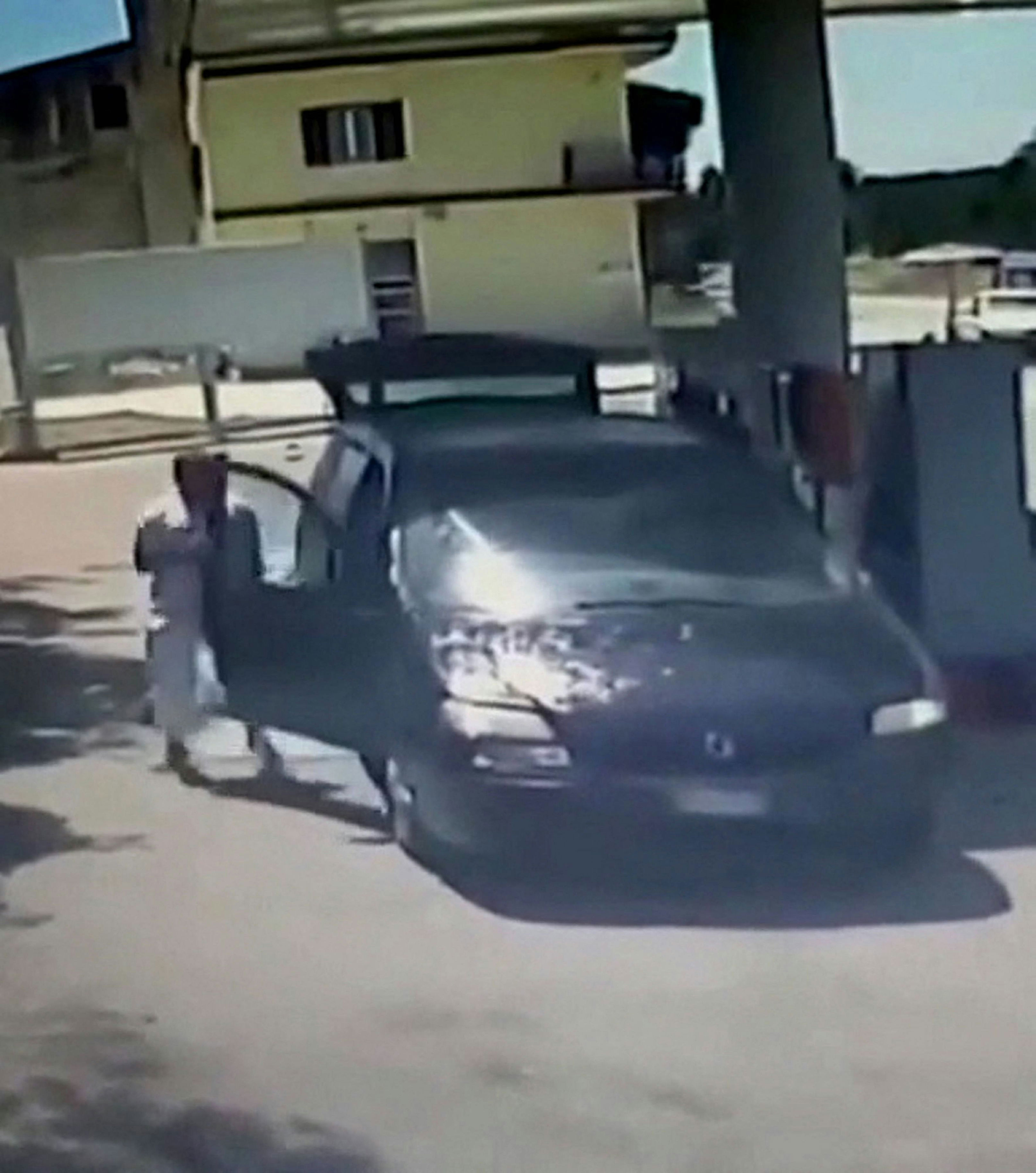 Sie wollten eine Lektion: Vier Erntehelfer in Italien bei lebendigem ...
