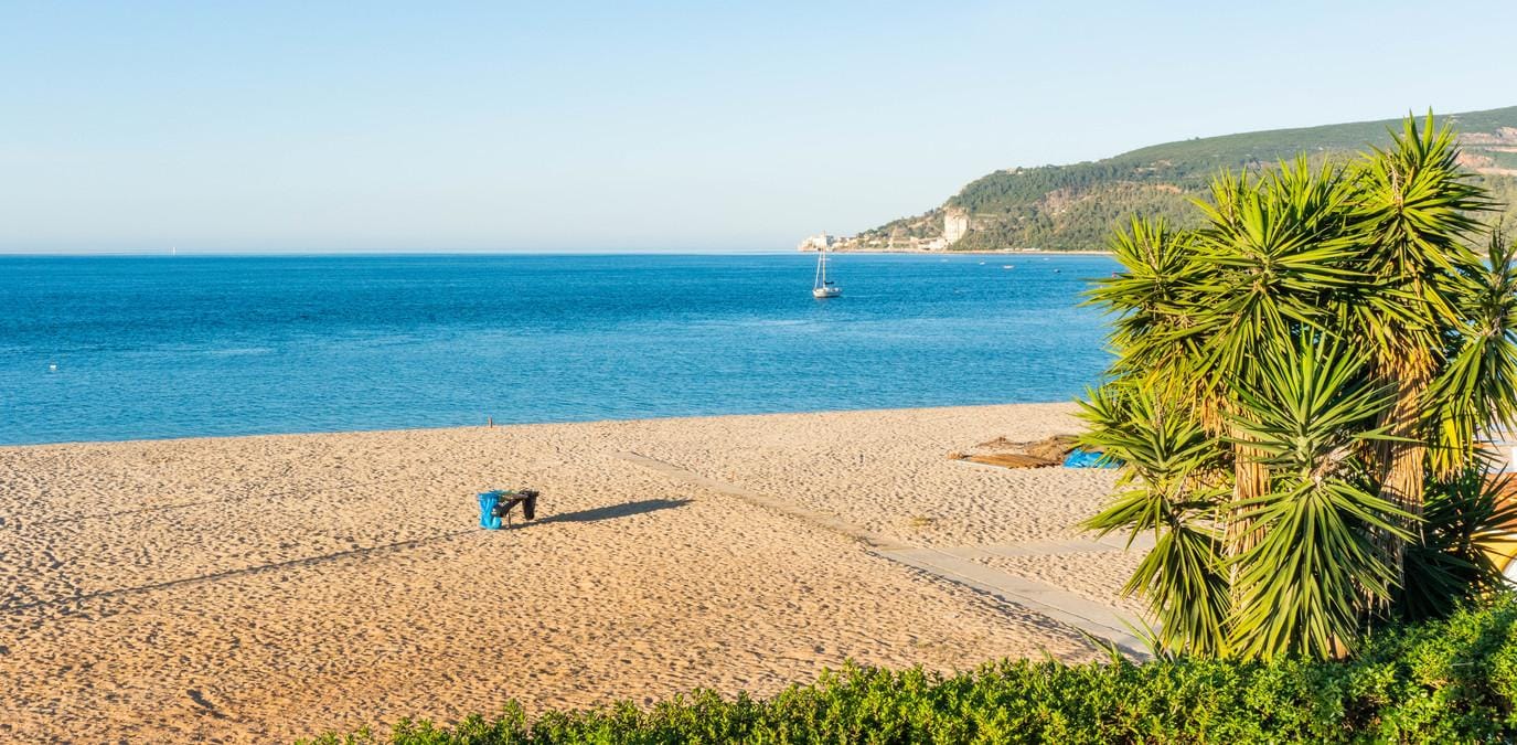 Há novas restrições para chegar de carro a estas praias portuguesas