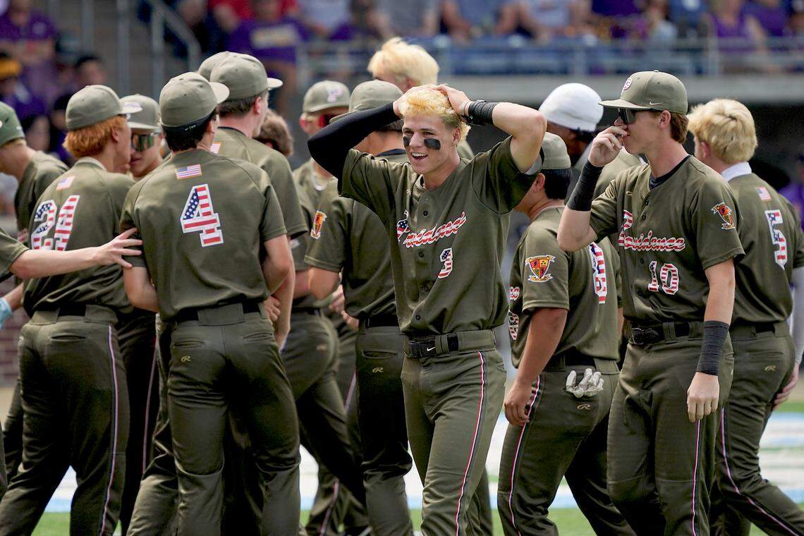 Charlotte-area high schools rack up 13 state titles in championship week