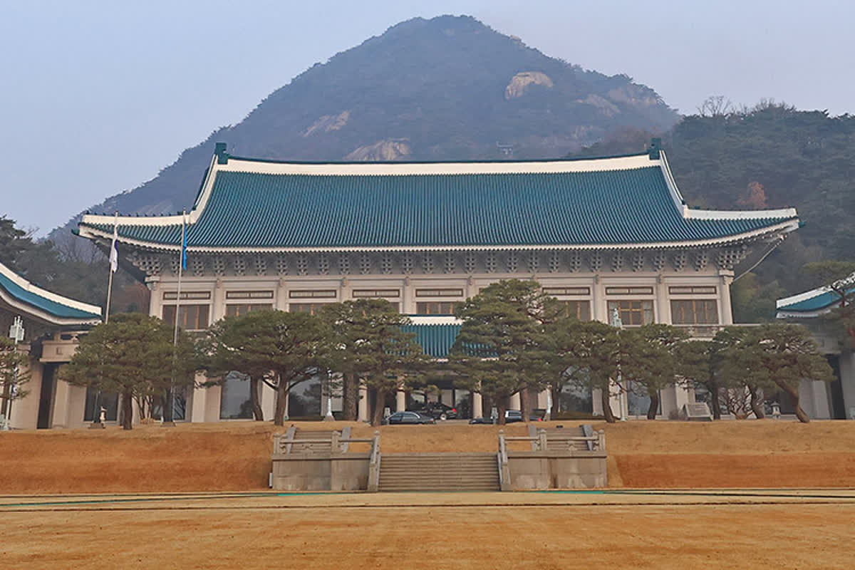 [속보] 청와대 "선관위, 책임있는 조치해야…상황 엄정히 주시"