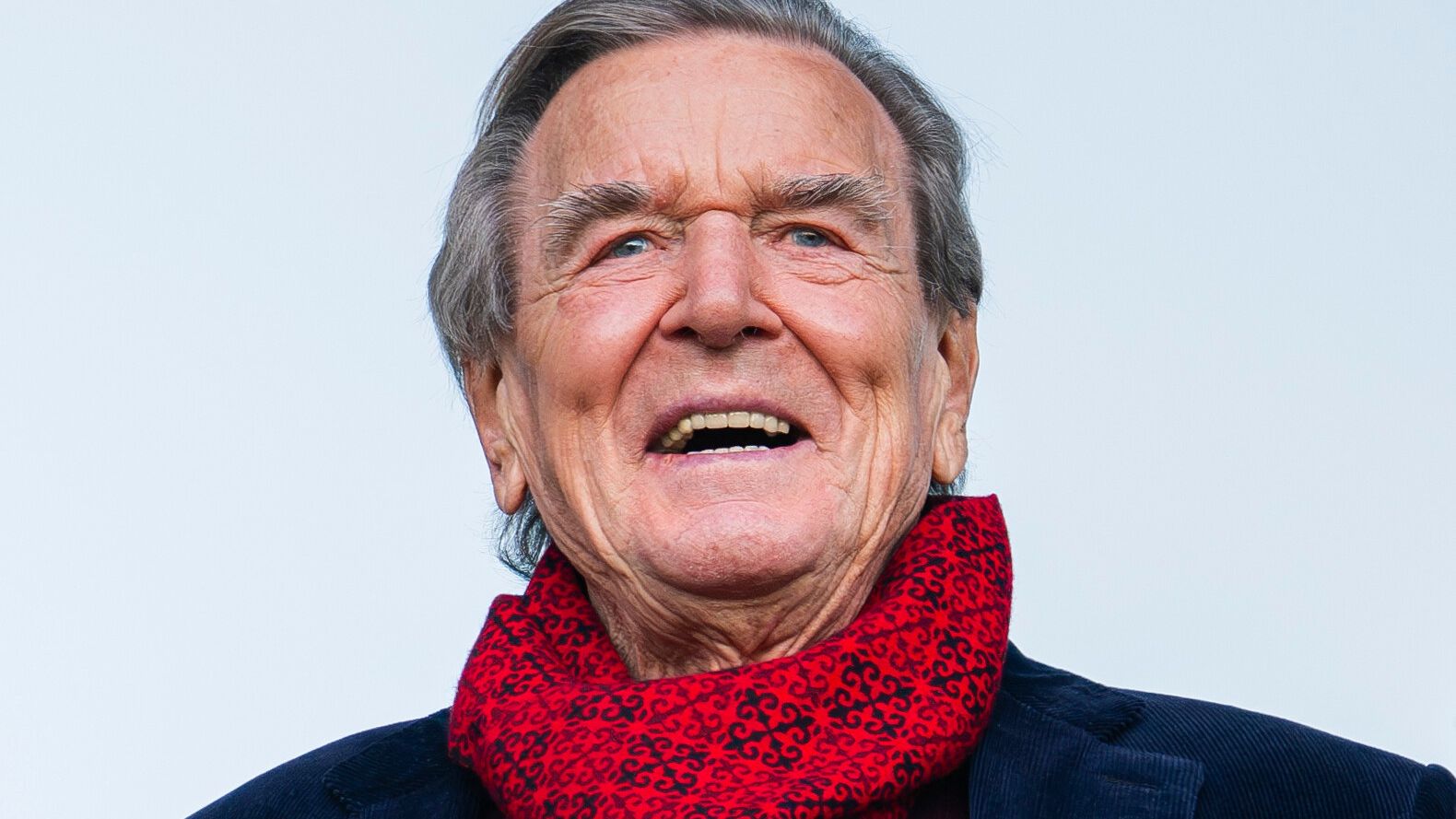 Gerhard Schröder in Russland – russische Agentur Tass bestätigt