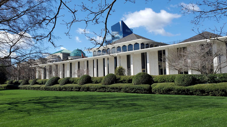 North Carolina lawmakers target data center growth