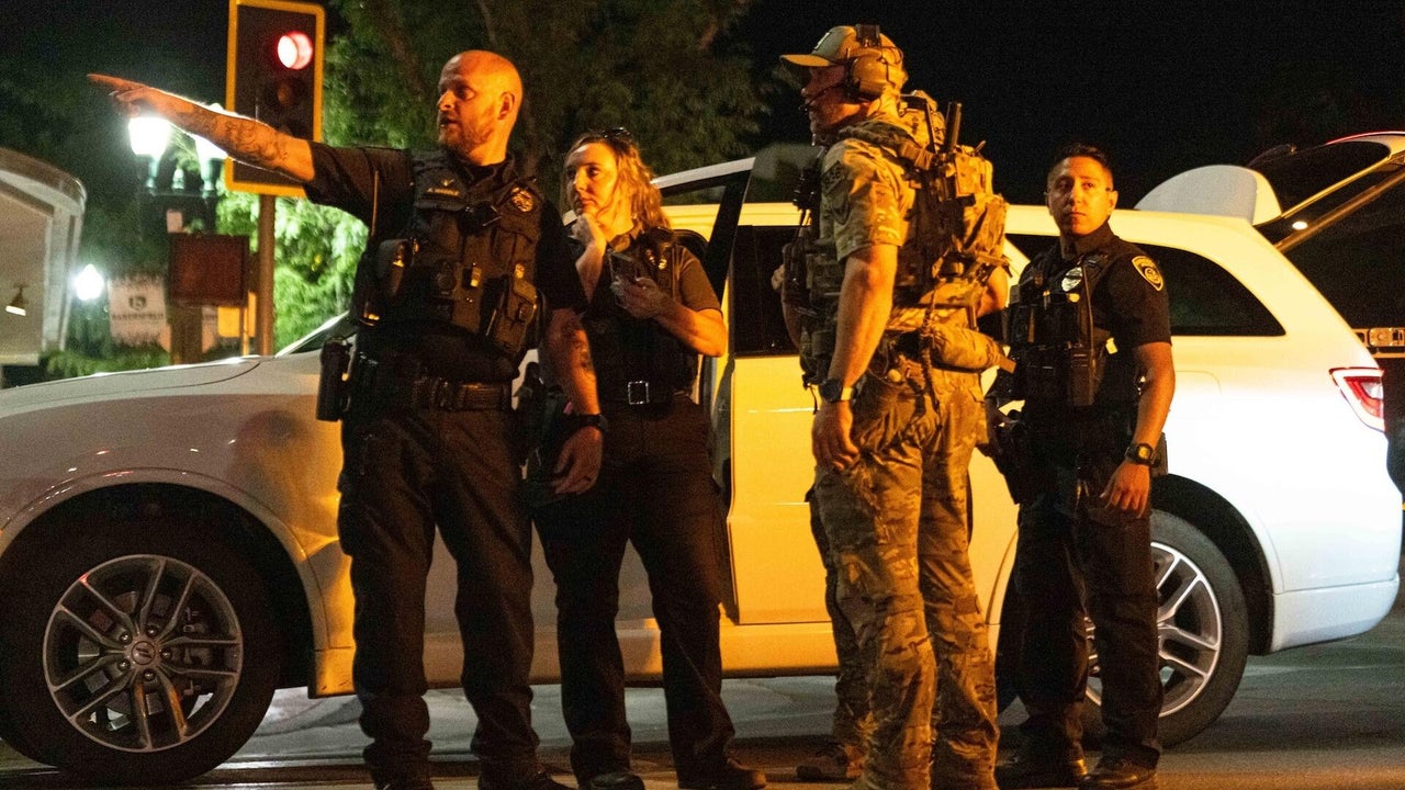 2 hostages released as California bank standoff situation continues