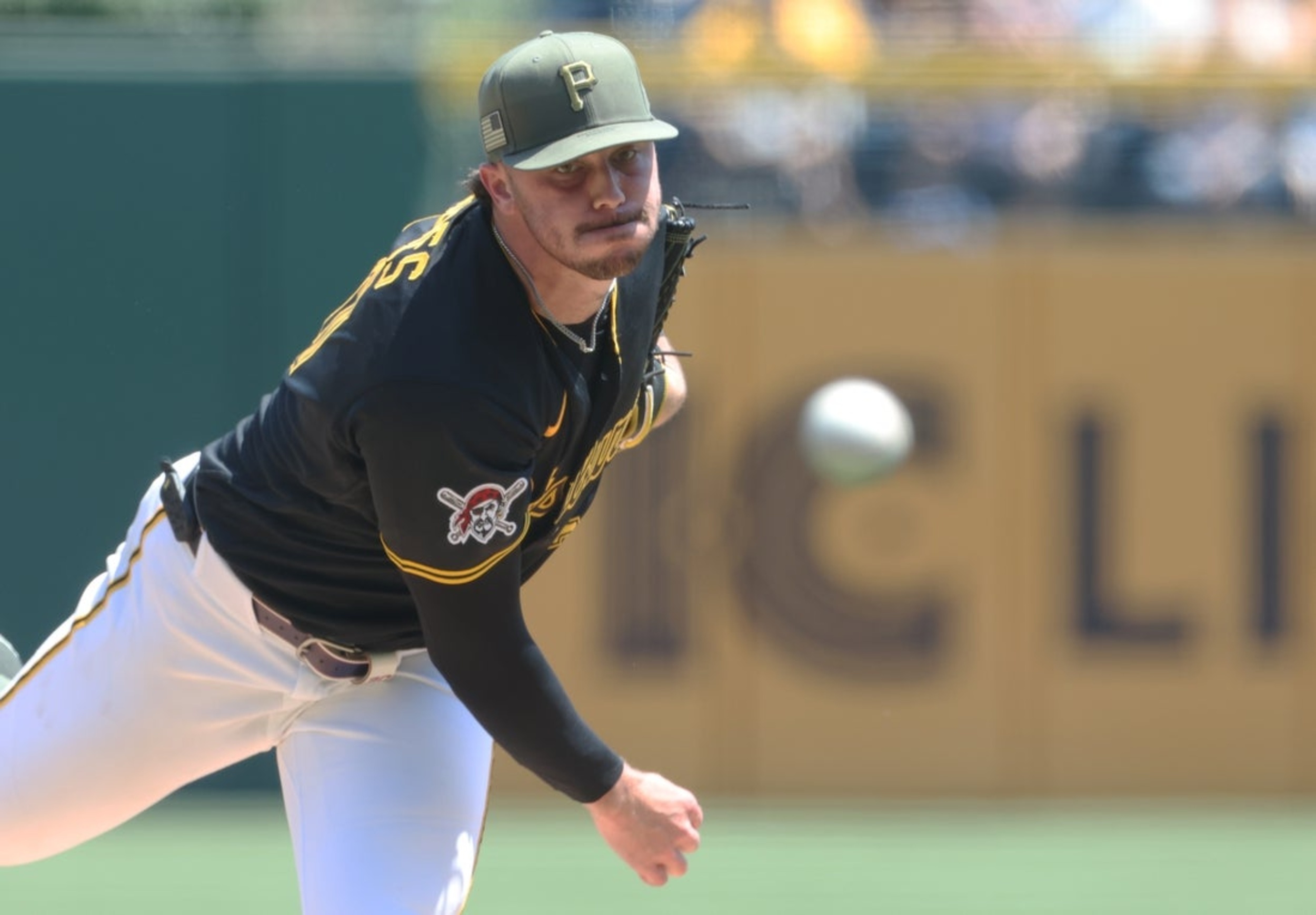 Pirates ace Paul Skenes sizes up Astros, Spencer Arrighetti
