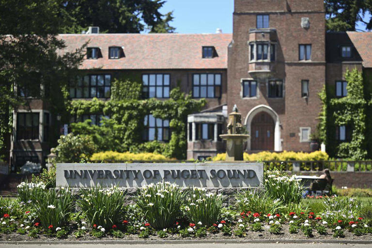 Tacoma university students forfeited unspent meal funds. Did that break ...
