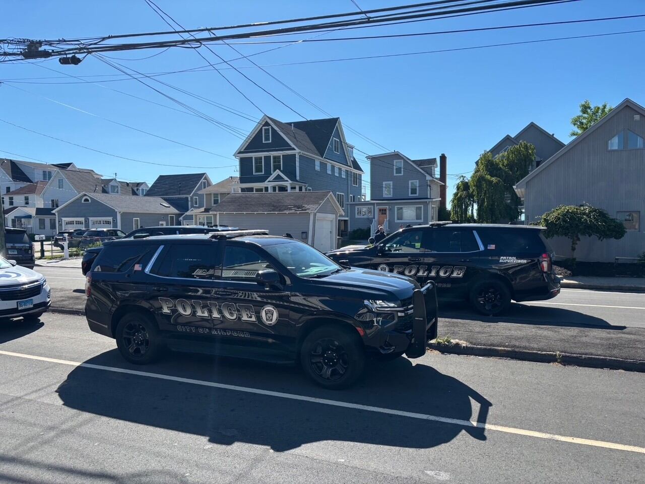 1 dead, 1 hurt in shooting at Milford waterfront home