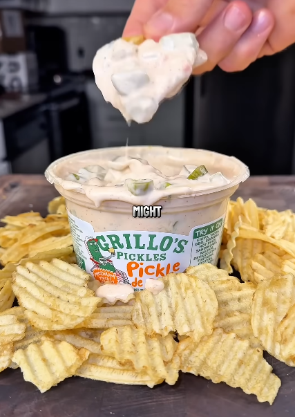 Dill pickle de gallo dip 🥒🔥 So good, tangy, fresh, and dangerously ...