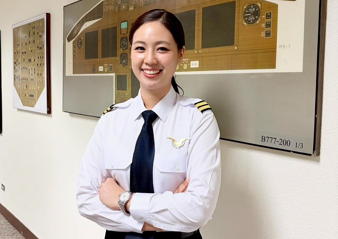 Thai Airways welcomes first female pilot after 66 years