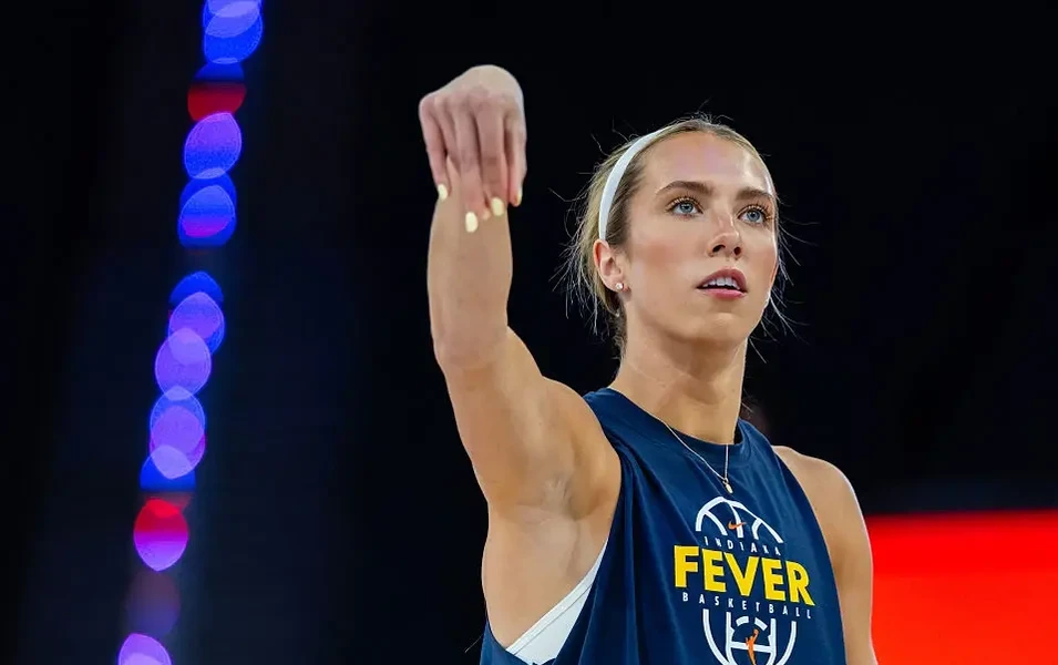 Lexie Hull says Fever season a failure without title