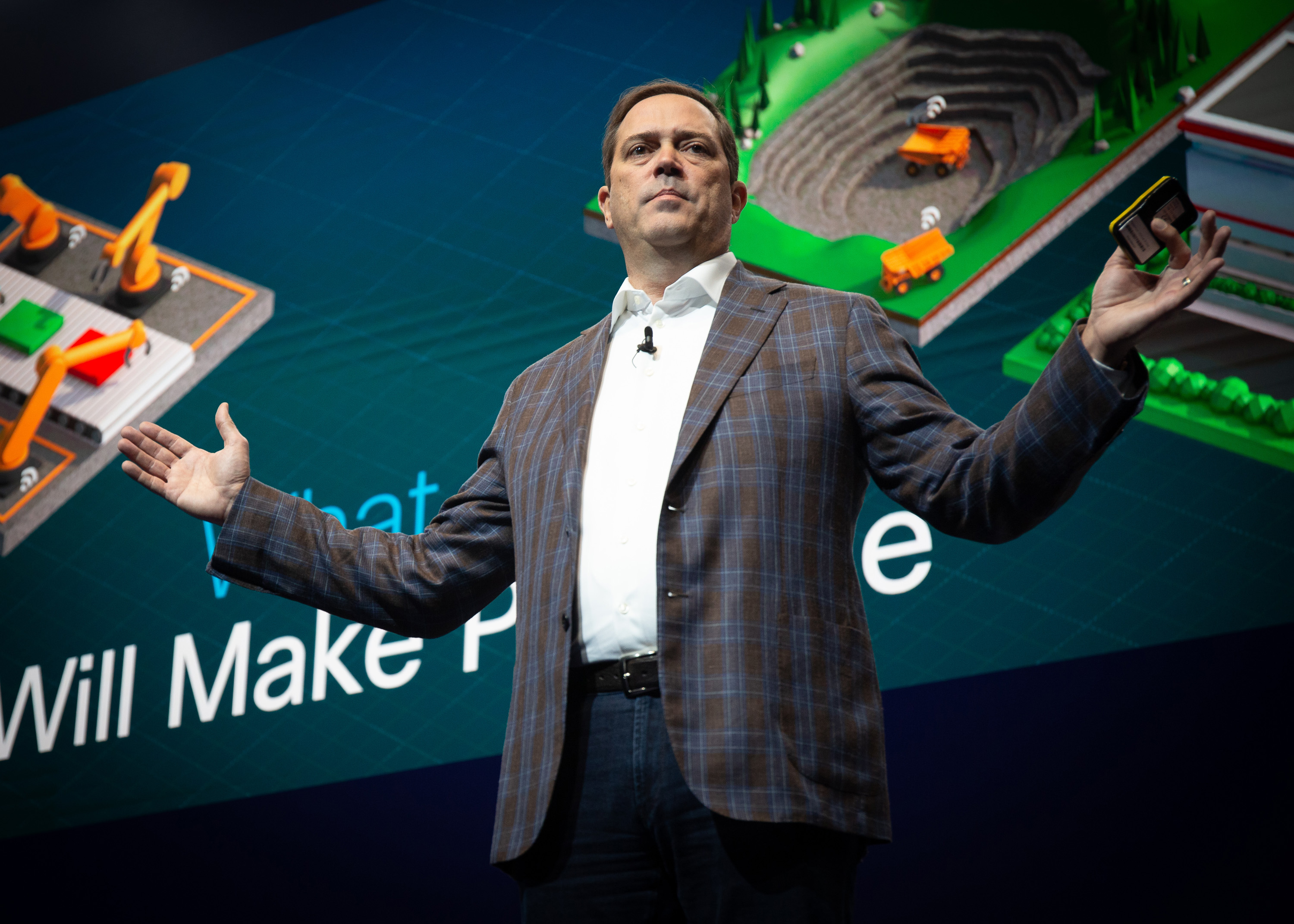 Cisco CEO explains why the stock is at record highs: 'Infrastructure is ...