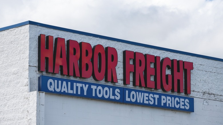 4 of the best Harbor Freight buys to build a car tool kit under $100