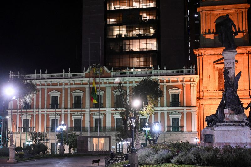 Bolivia's new defense minister pledges to clear roadblocks as protests ...