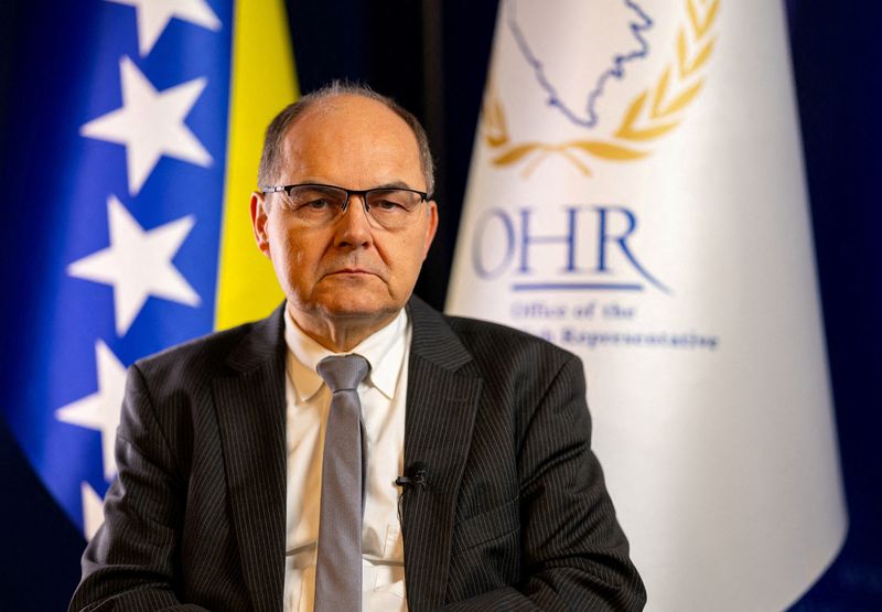 Bosnia seeks new peace envoy after sudden Schmidt exit