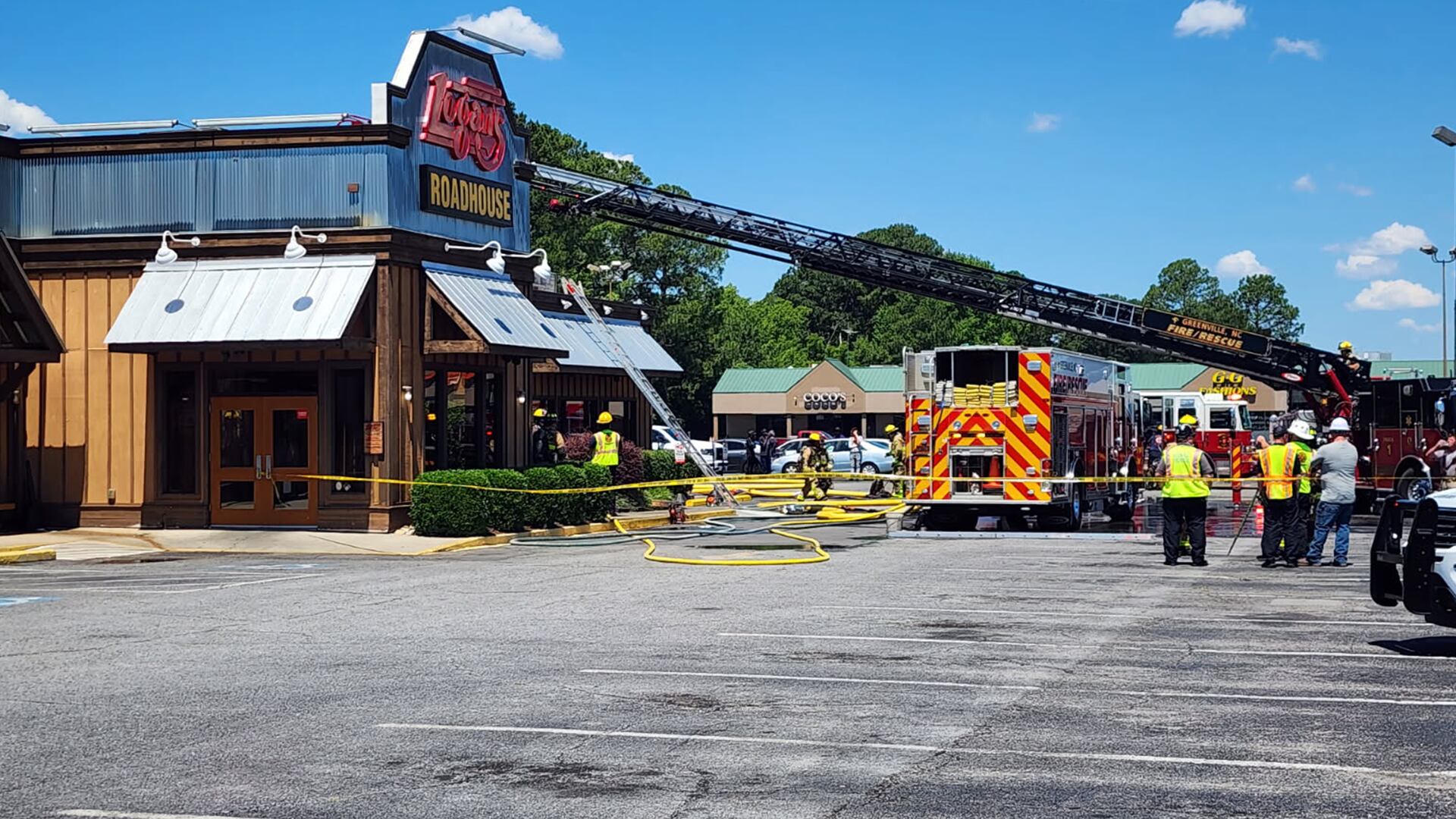 Fire shuts down Greenville restaurant right before lunch rush