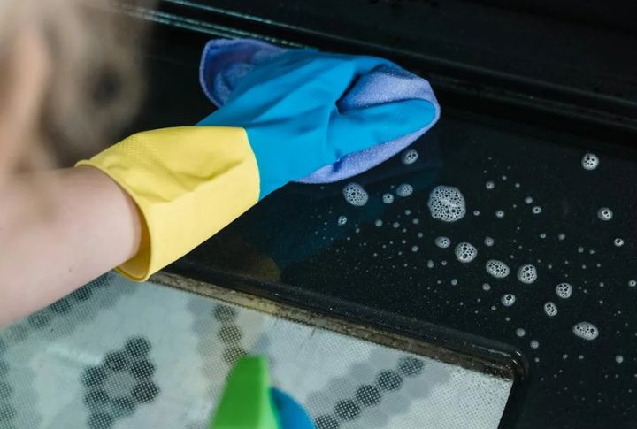 10 proven tips to easily keep dust out of your home