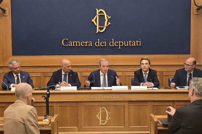 Presentato alla Camera il ddl di riforma della professione di agente ...