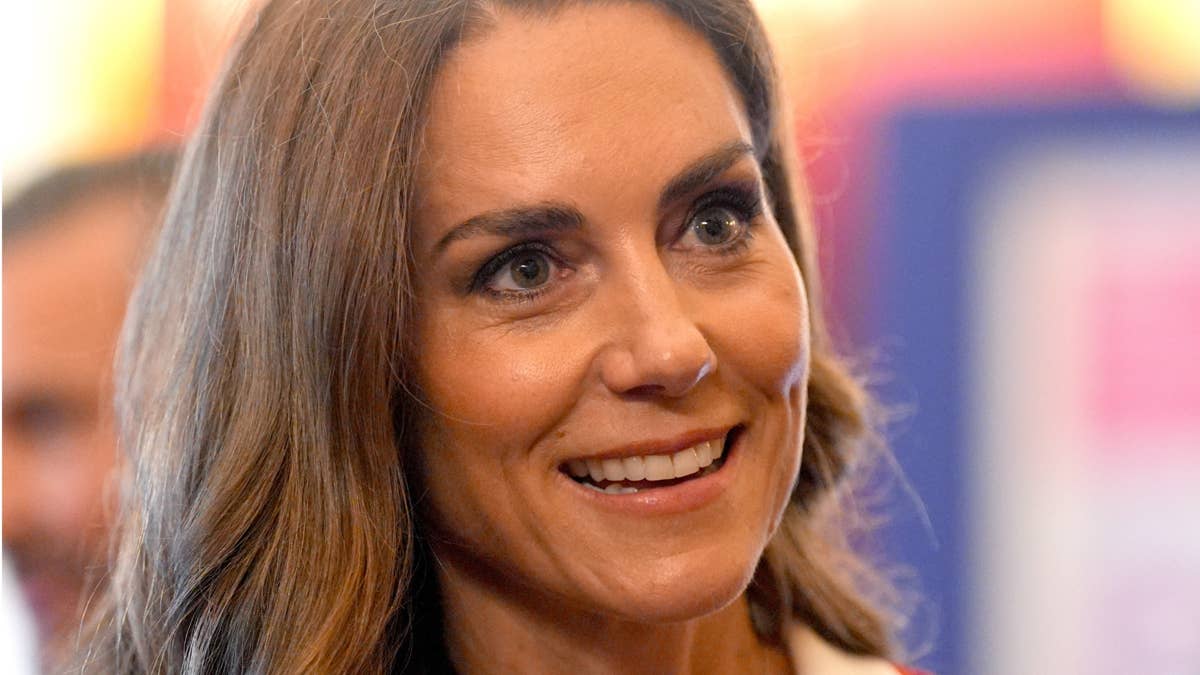 Kate Middleton recreates Princess Diana’s signature style in head ...