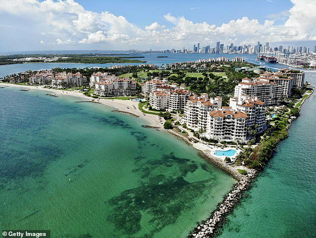 Billionaires at war over prime Miami land in battle that could disrupt ...