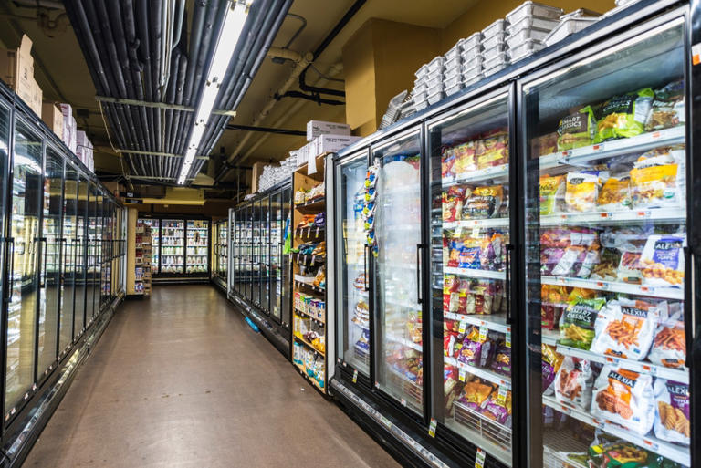Trump Administrtion Eases Refrigerant Rules to Lower Grocery Costs ...
