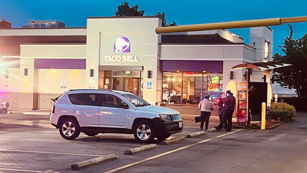 Taco Bell on Chad Drive closed after fire