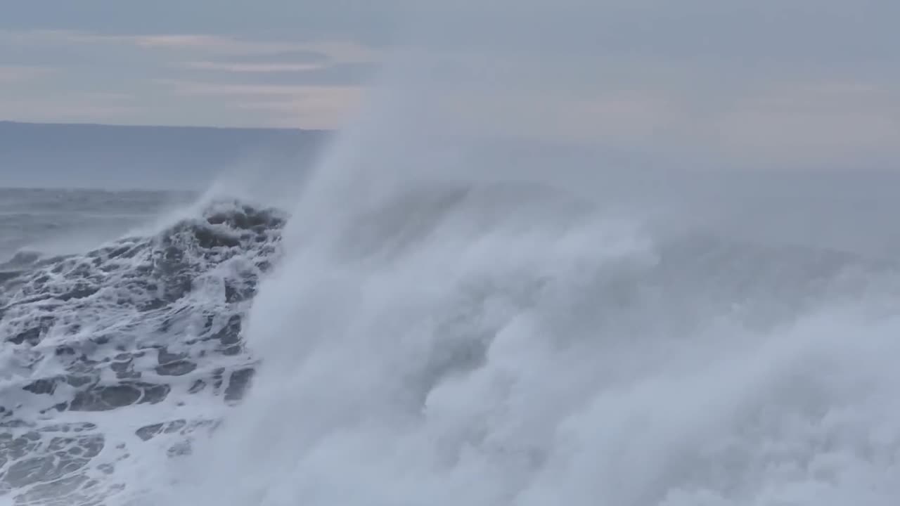 Waves hit 39 feet – then the oil rig capsized with 212 men onboard