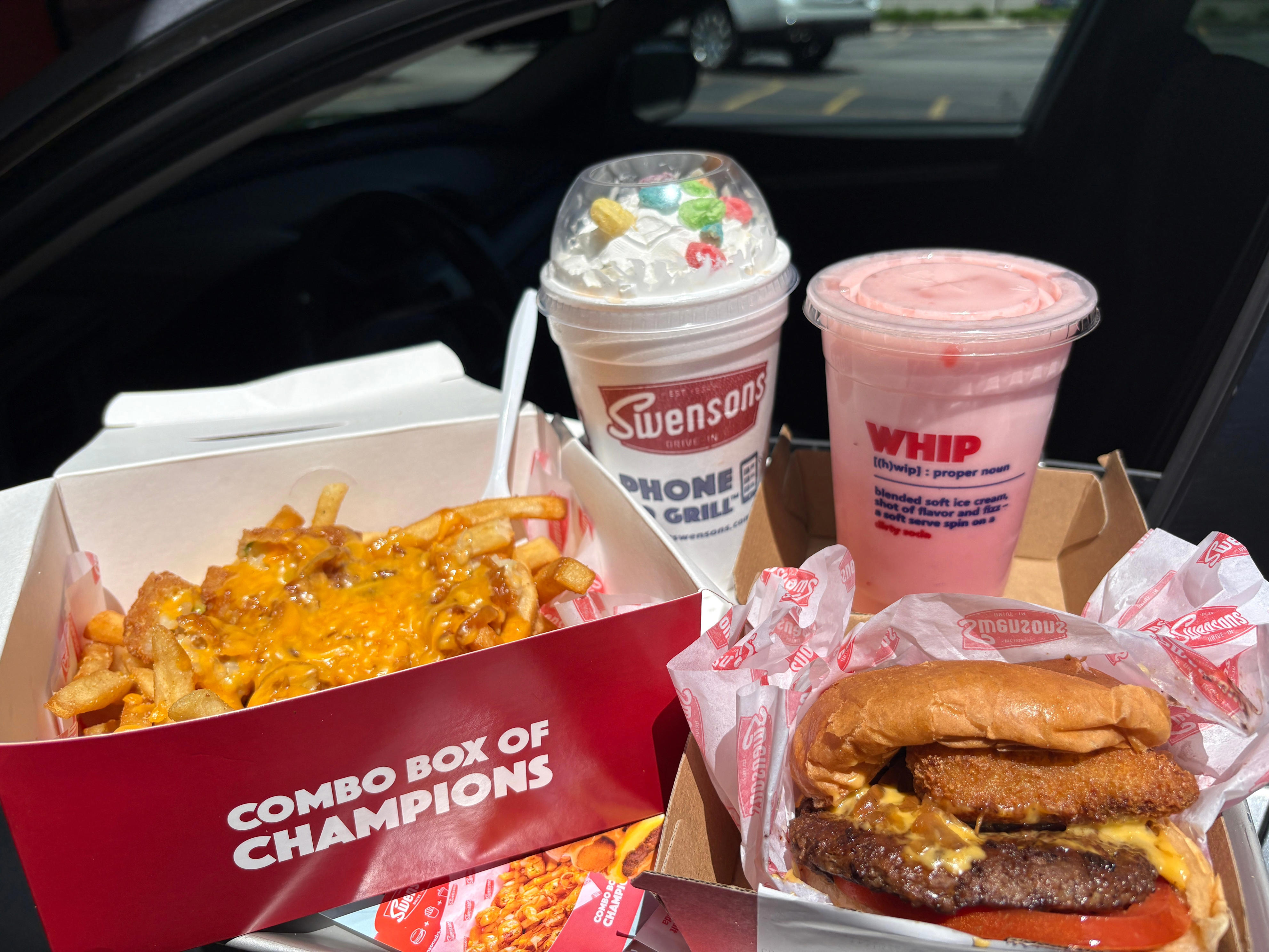 Swensons, Akron Honey partner to create hot honey burger, fries 🍔