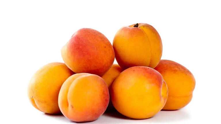 Which Indian fruit is called Kargil gold?