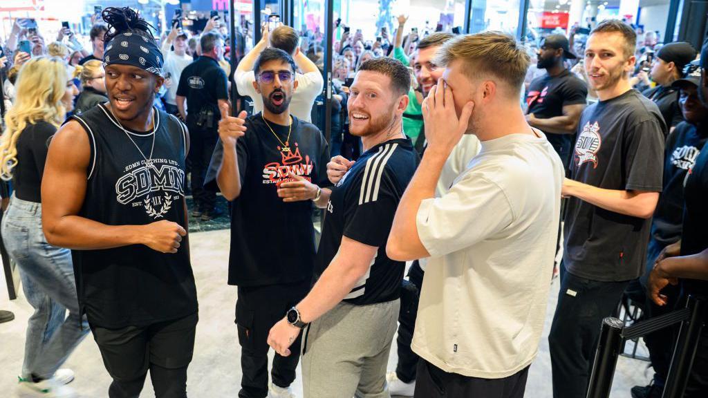 KSI tells Sidemen 'I'll always be here' after quitting YouTube group
